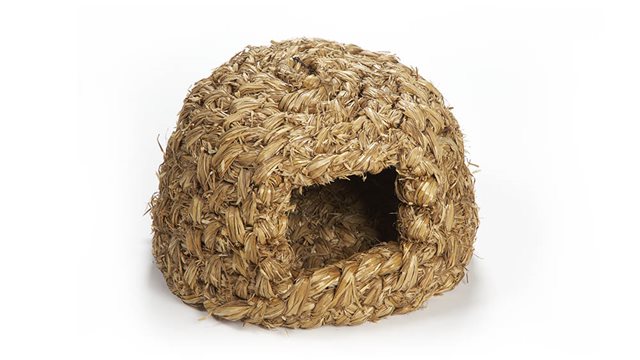 Straw, Hay & Rushes | Country Life | National Museum of Ireland