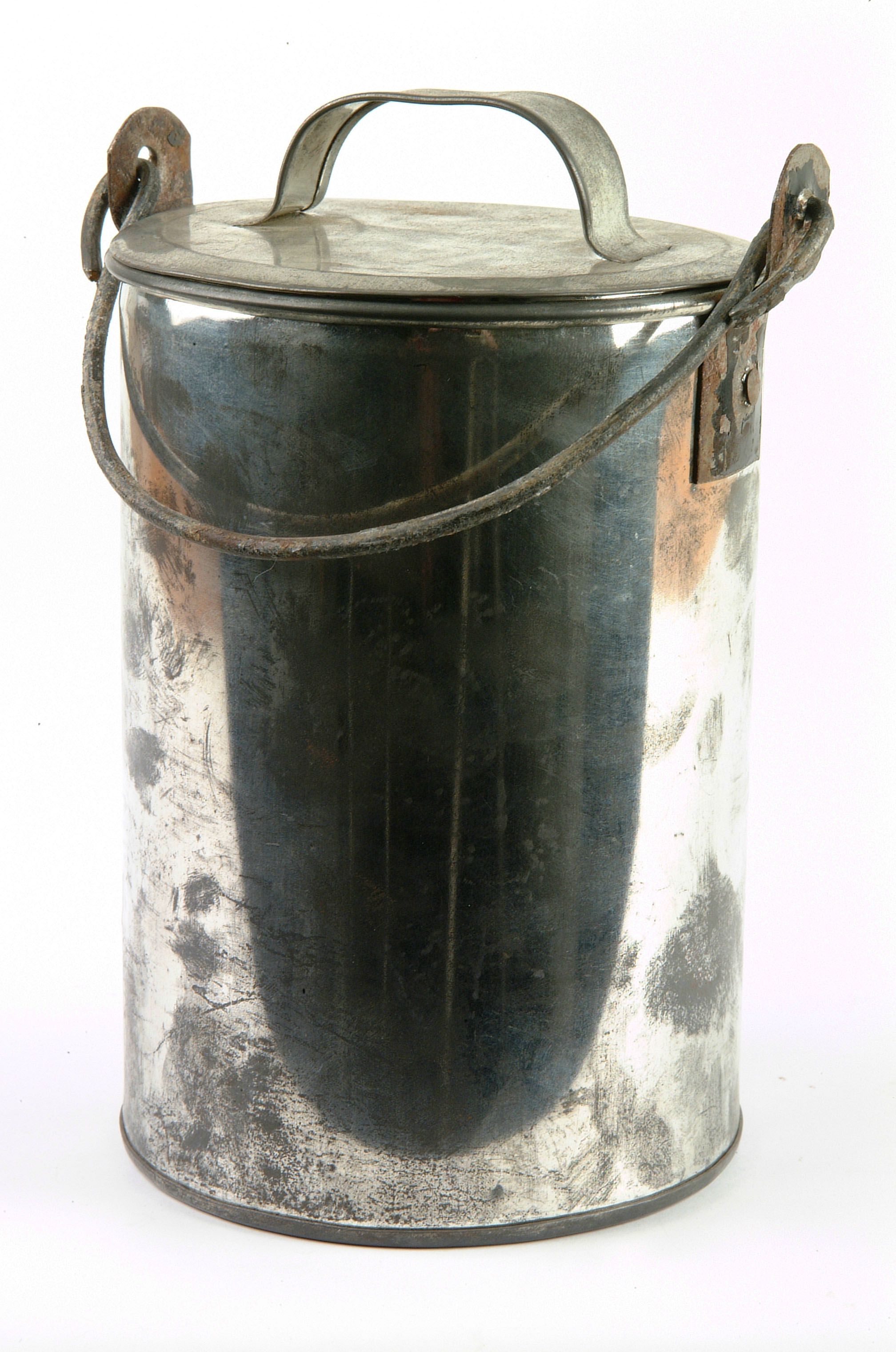 Tin can | National Museum of Ireland